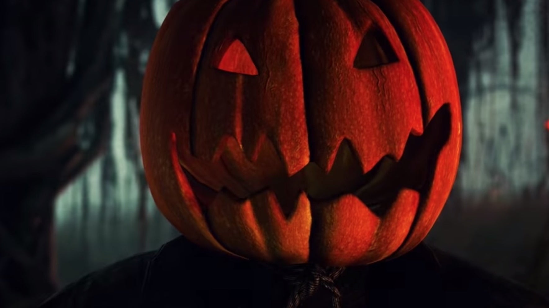 Agent 47 gets a big ol' pumpkin head in Hitman 2's special Halloween ...