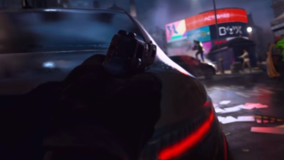 Call of Duty Modern Warfare lets you reload while aiming down sights ...