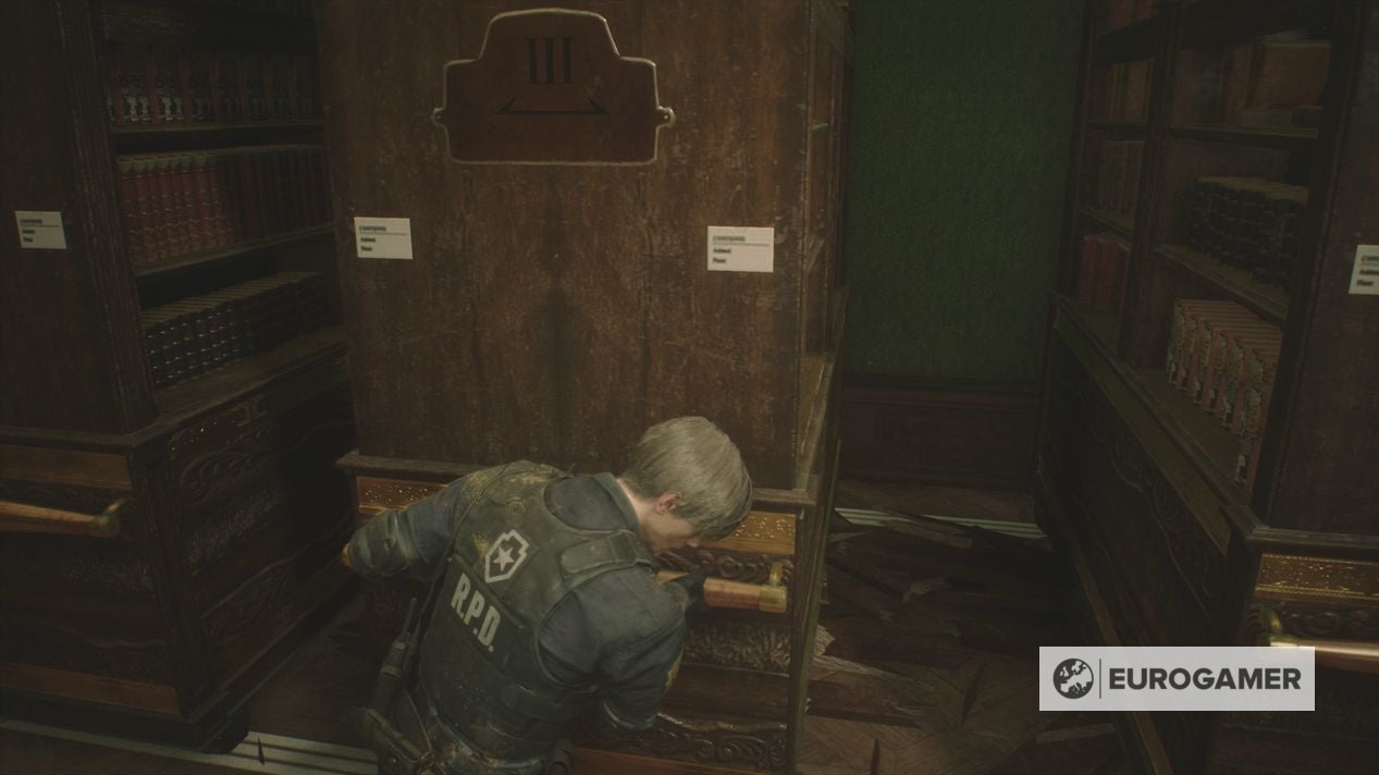 Resident Evil 2 - Bejeweled Box, USB Dongle Key, STARS Badge and ...