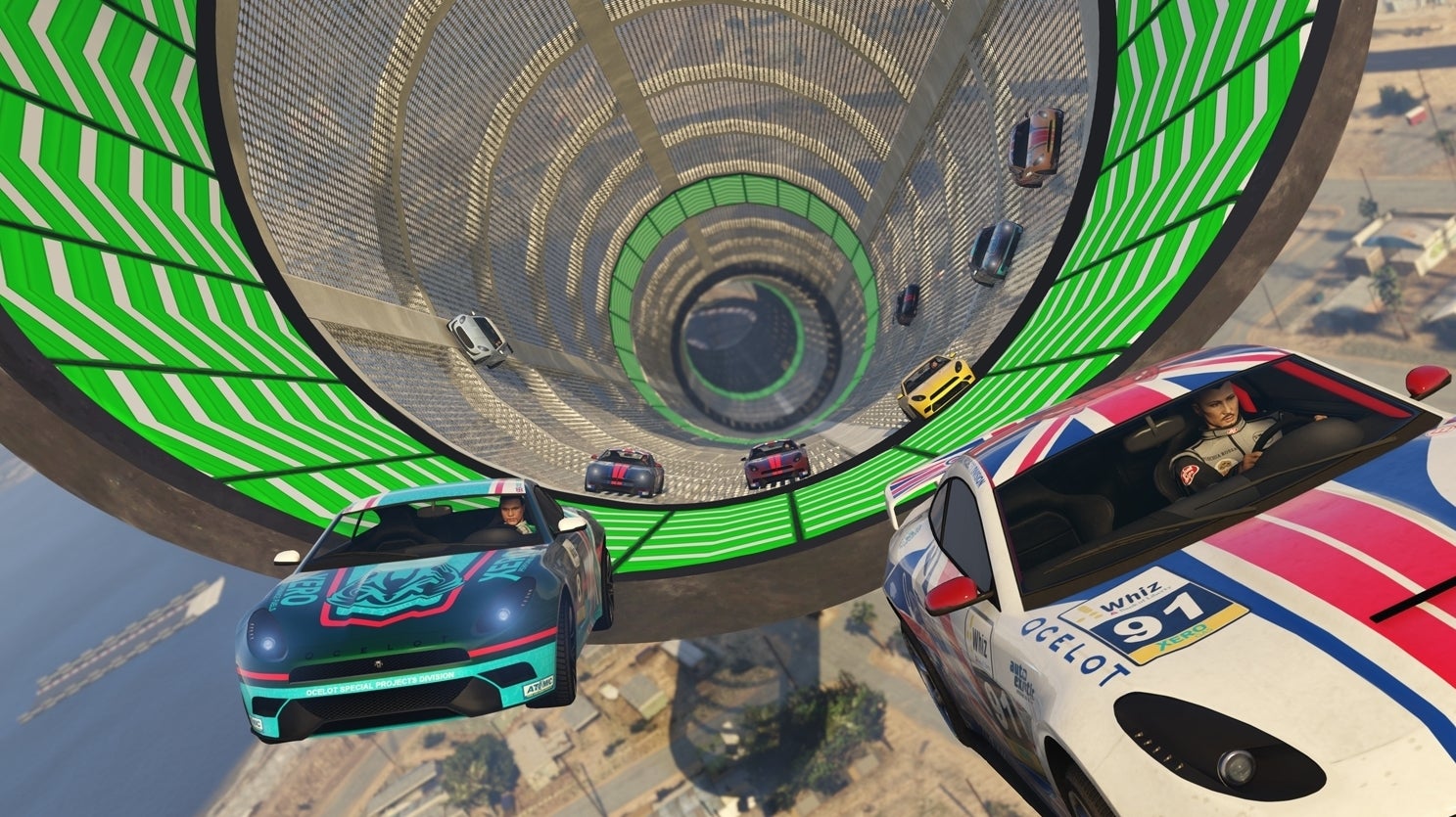 The effortless loop-de-loop surrealism of GTA Online's racing tracks ...
