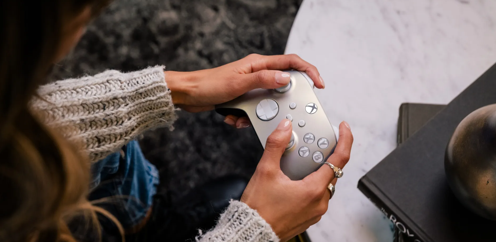 Xbox presenta ufficialmente il suo controller 'Lunar Shift' in nuove ...